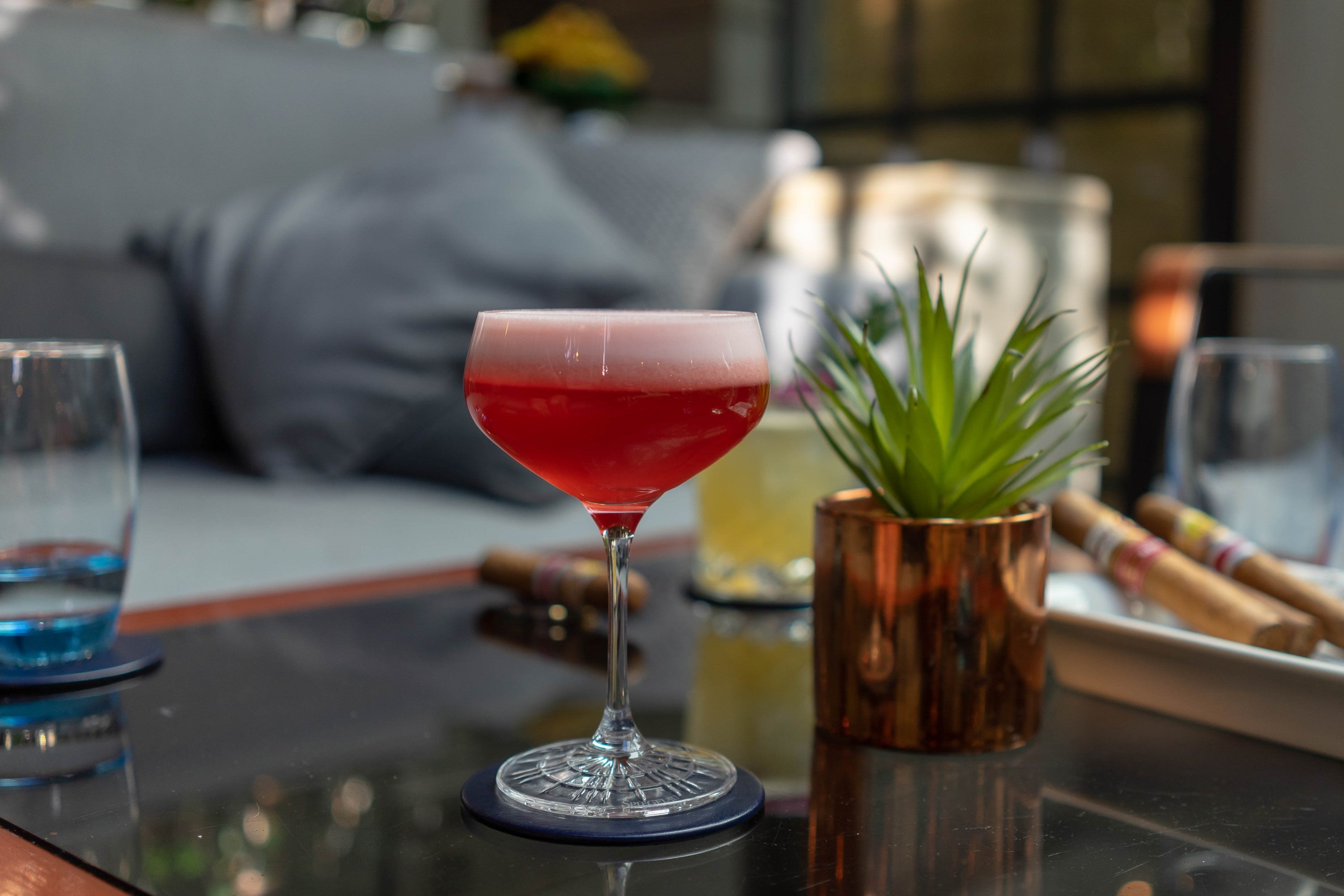 Cocktails & Cigars - The perfect summer pairing – EGM Cigars