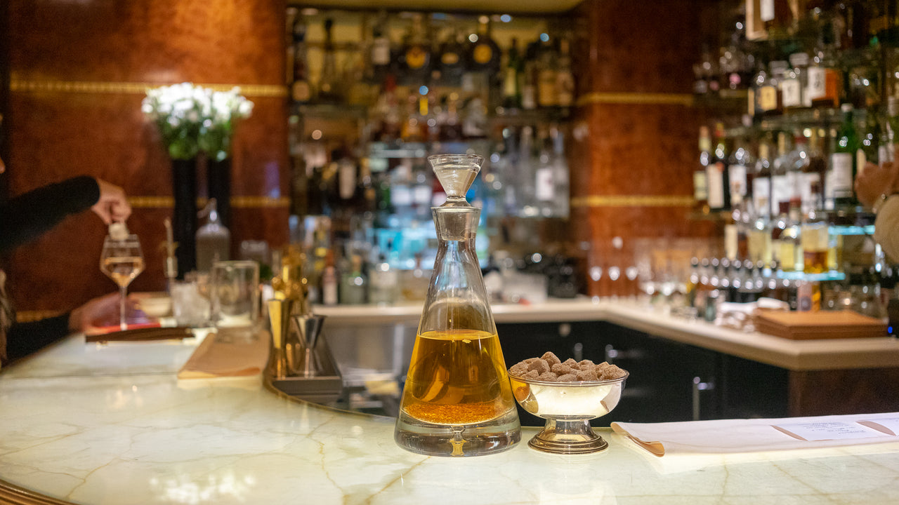 Where to Smoke: The Ritz London Cigar Sampling Lounge – EGM Cigars