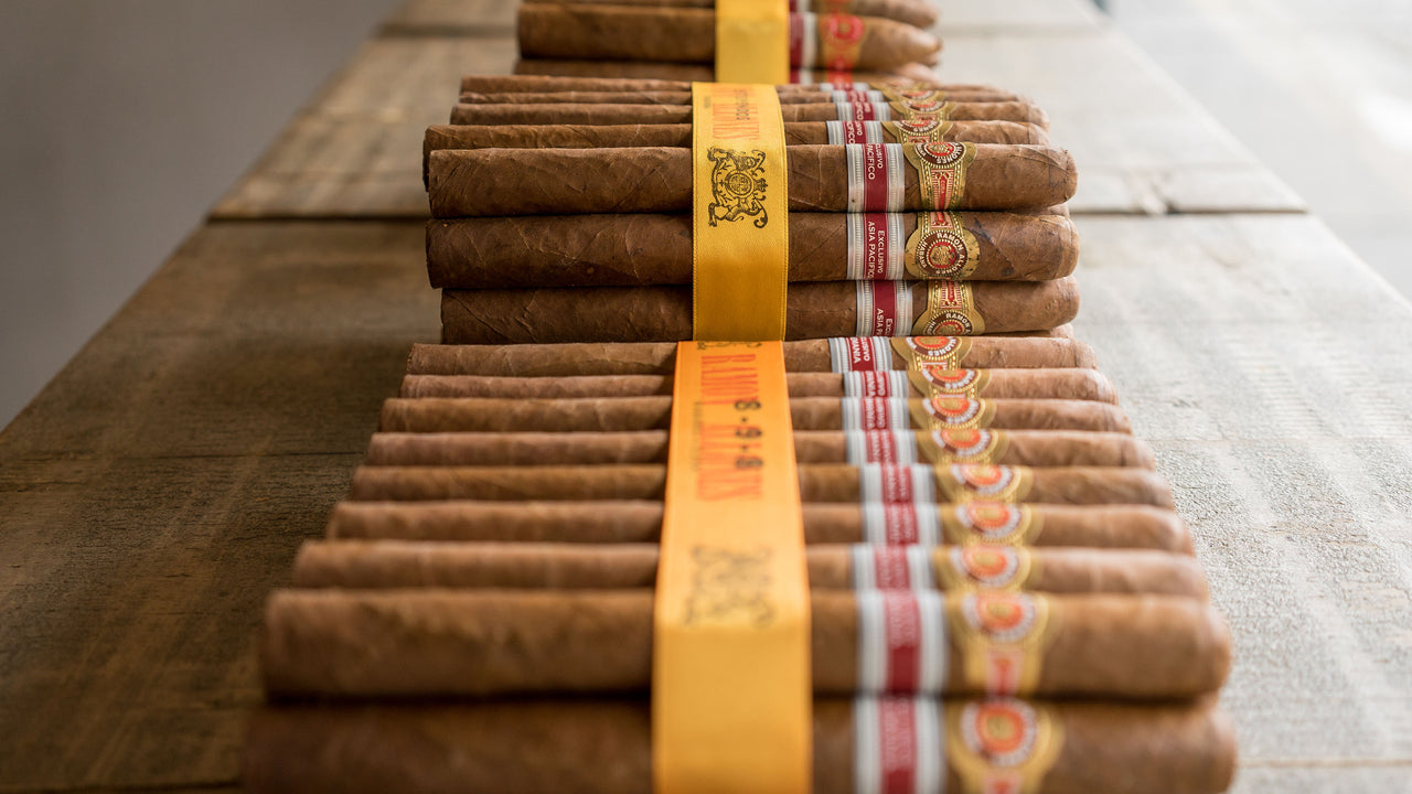 The Science of Cigars: Humidity and Moisture – EGM Cigars