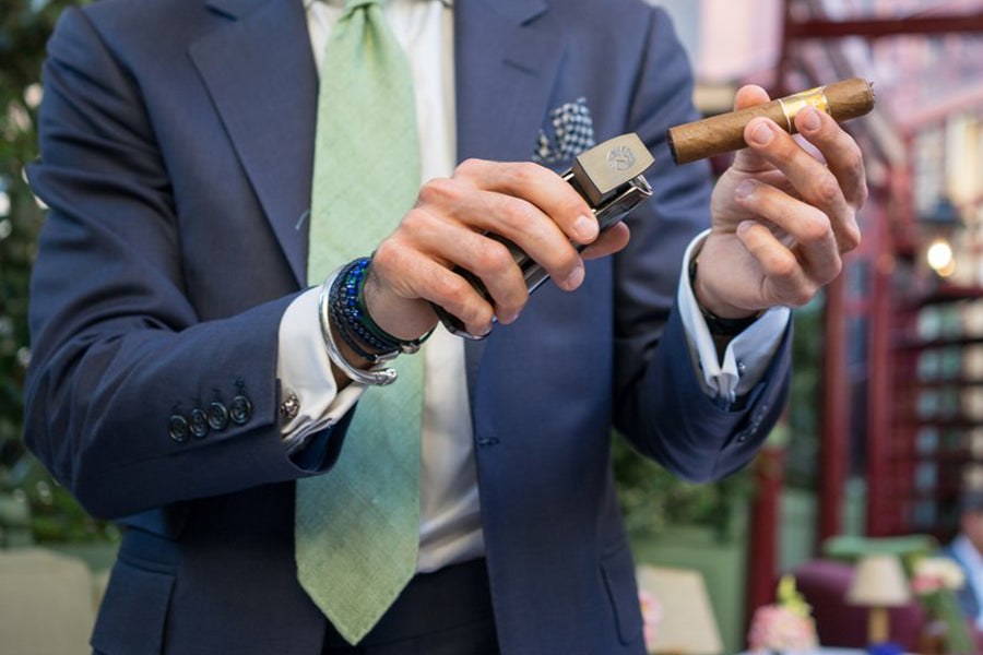 Cigar Sommeliers 101: The Blind Taste Test – EGM Cigars